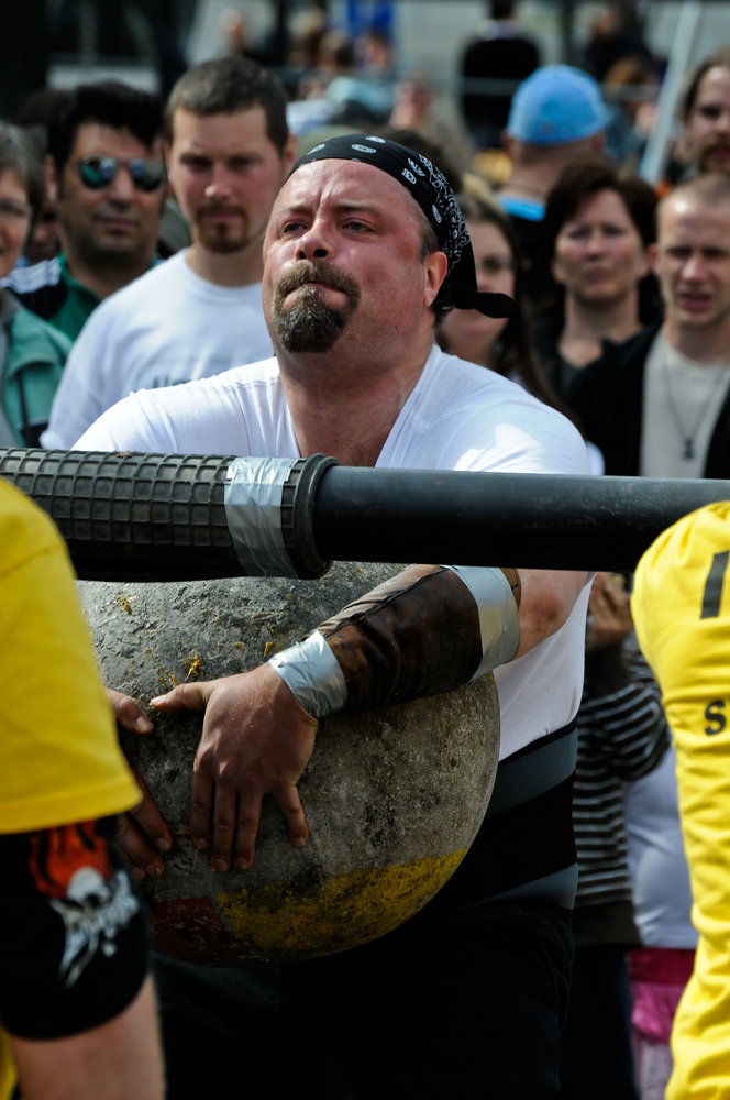 Strongman: Cycle 2, Week 9, Day 3 - Breaking Muscle