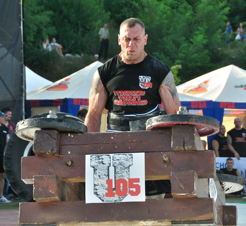 Strongman: Cycle 2, Week 10, Day 1 - Breaking Muscle