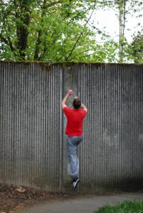 Go Run Up a Wall! How to Do a Parkour Wall Run - Breaking Muscle