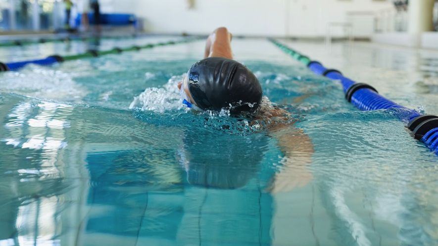 A Beginner’s Guide to Structuring Your Swim Workout - Breaking Muscle