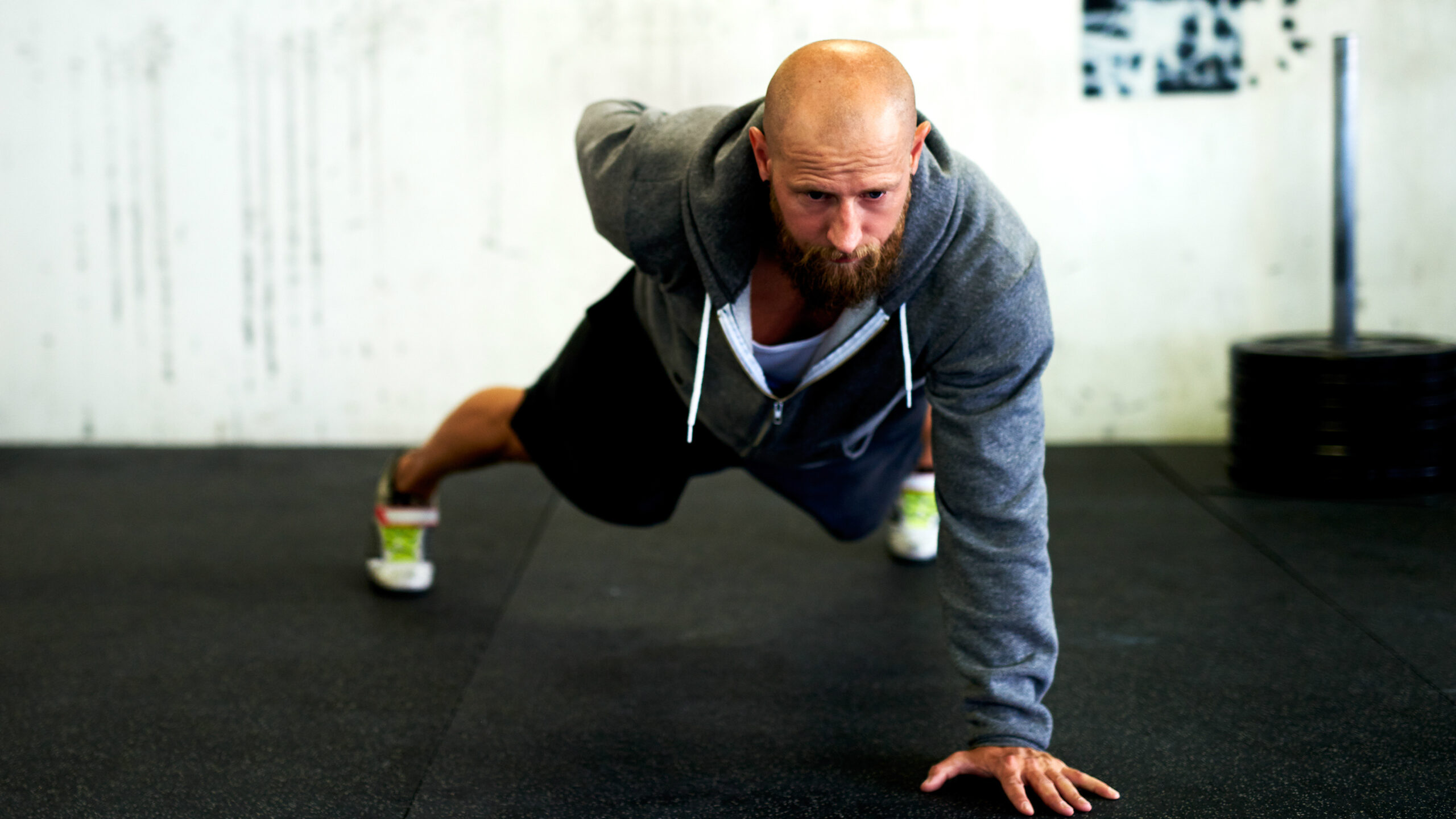 5 Advanced Bodyweight Exercises to Build Whole Body Strength - Breaking ...