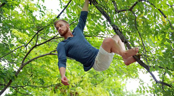 Crawl and Hang to Improve Your Handstand - Breaking Muscle