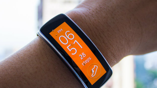 Are Wearable Fitness Trackers a Waste of Time? - Breaking Muscle