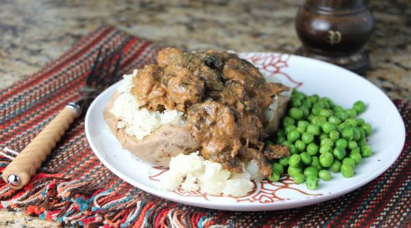 Slow Cooker Beef Stroganoff - Breaking Muscle